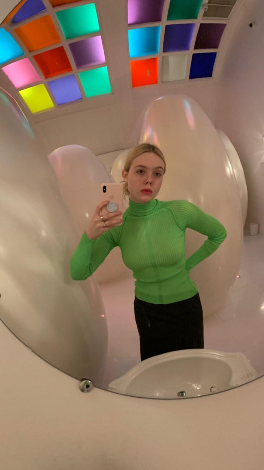 Elle Fanning Is So Fucking Hot I Want To Pump Her My Cum Down Her