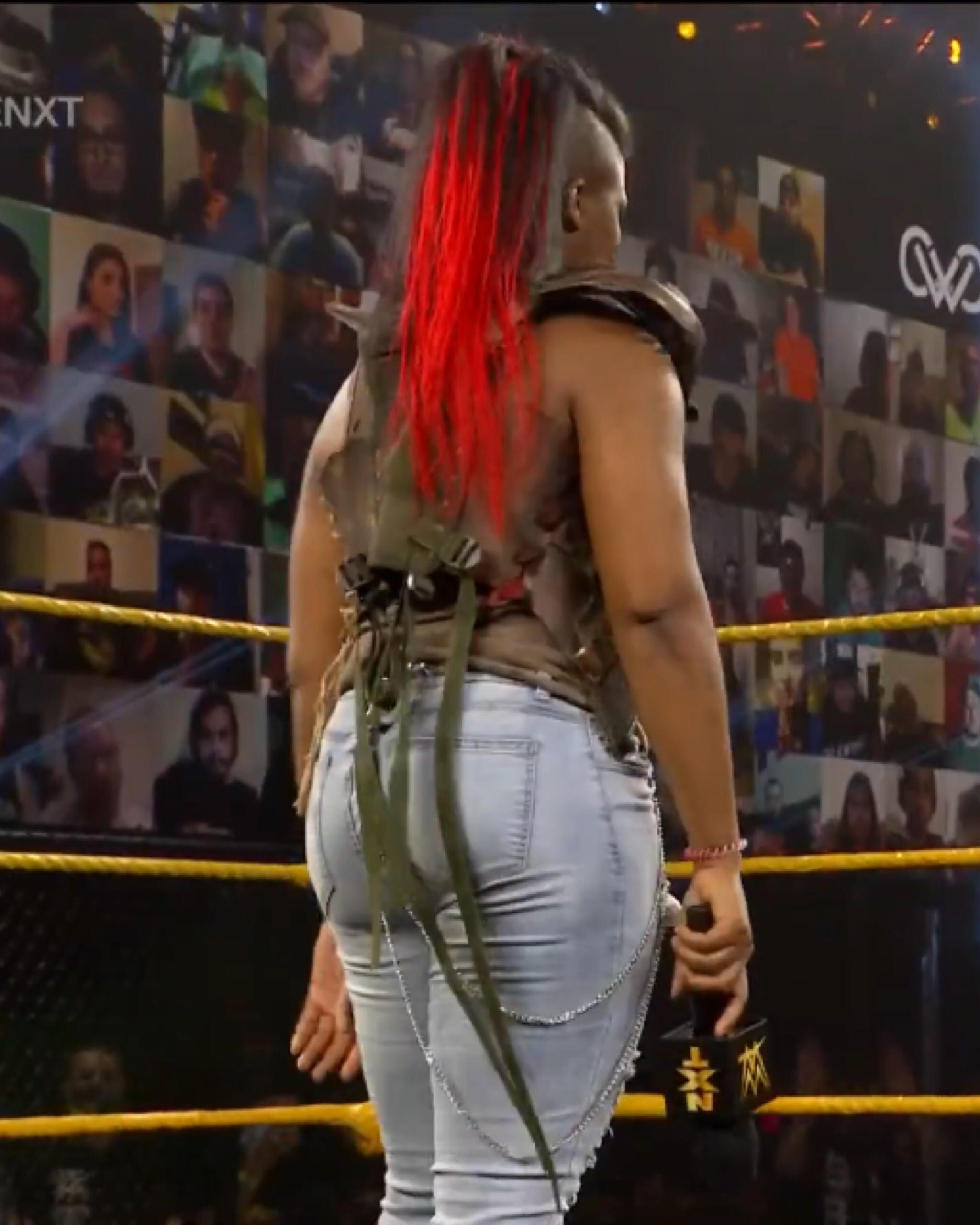 Ember Moon | Scrolller Ember Moon | Scrolller