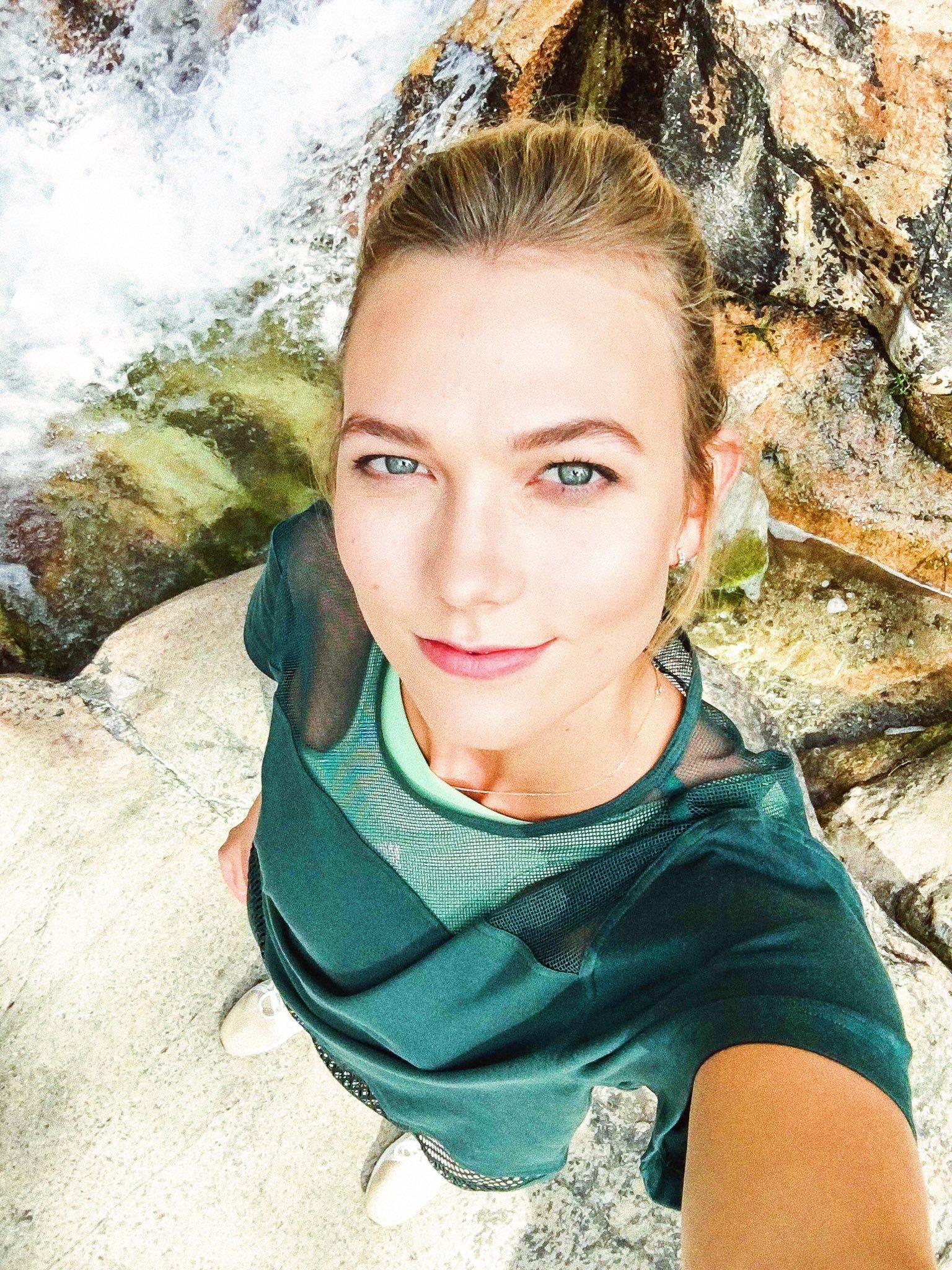 Emerald eyes | Scrolller