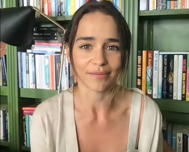 Emilia Clarke always look so good | Scrolller