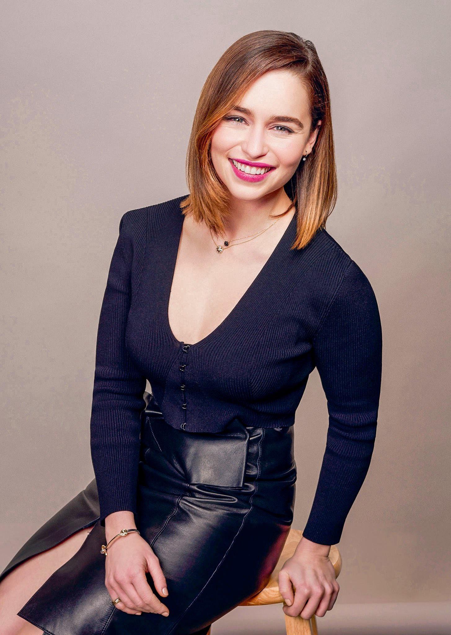 Looks so seductive.... | Scrolller