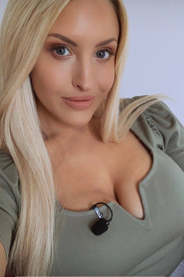 Emma Louise Jones is A Stunner! | Scrolller