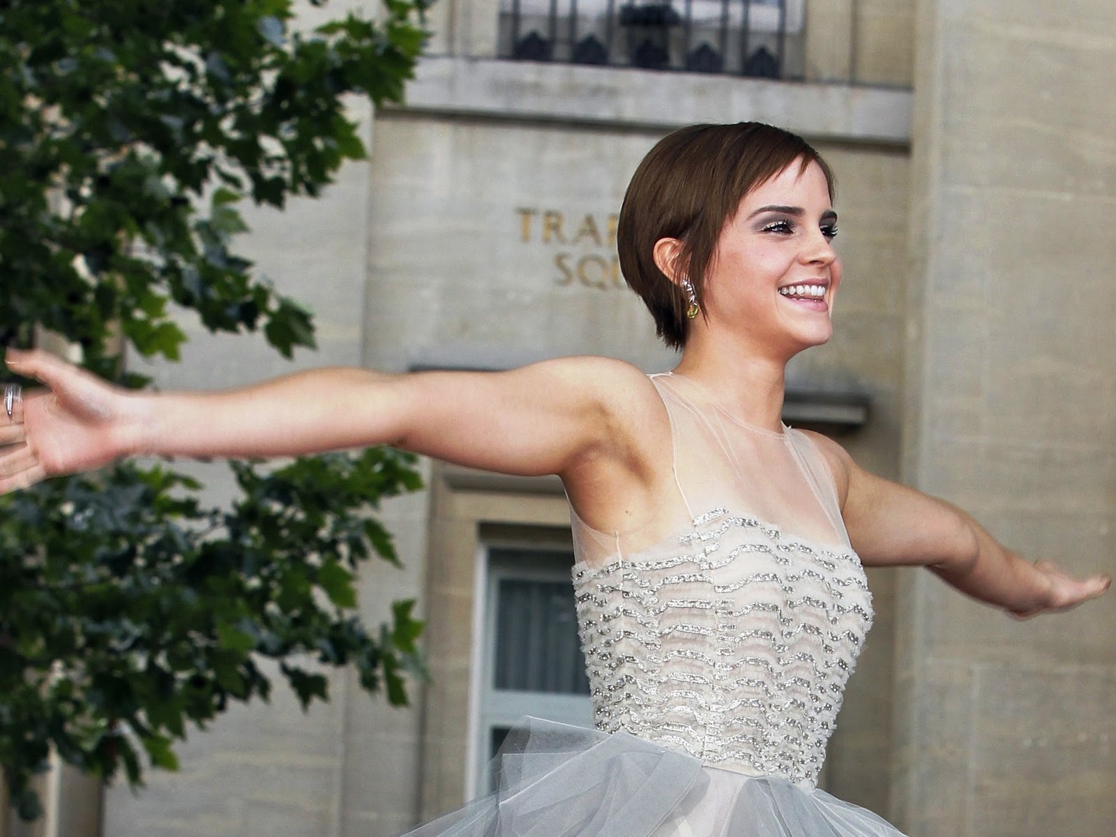 Emma Watson | Scrolller