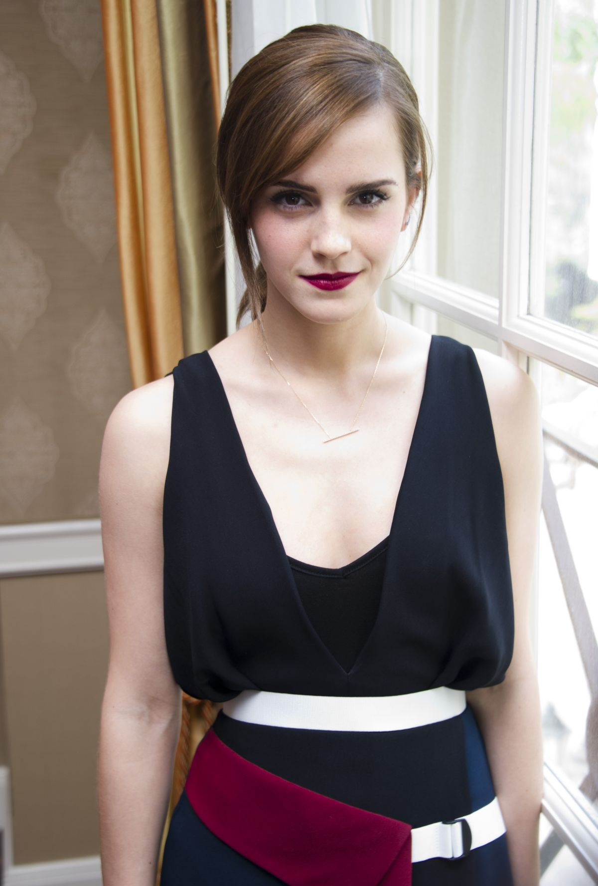 Emma Watson | Scrolller
