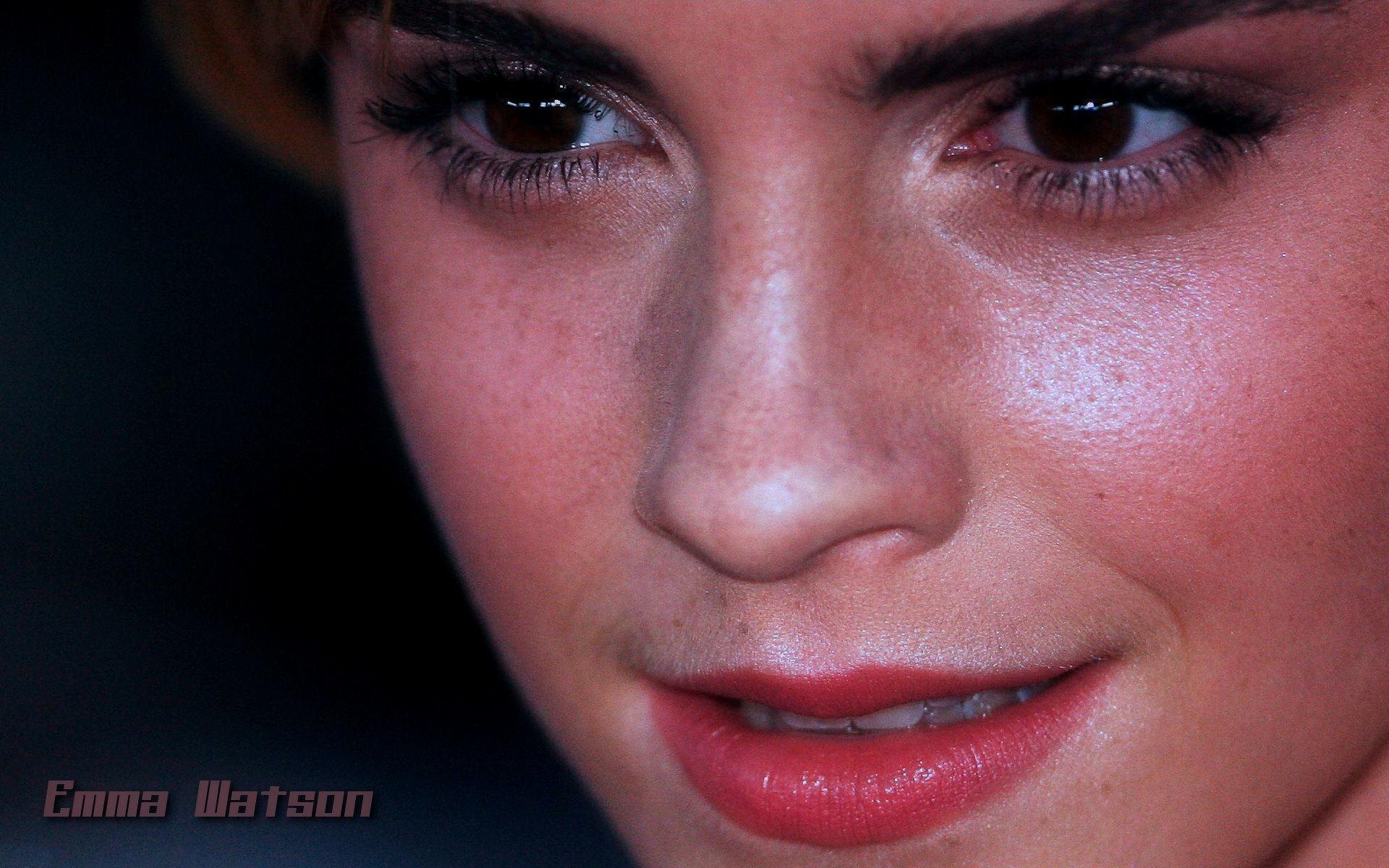 Emma Watson, close up and personal. | Scrolller