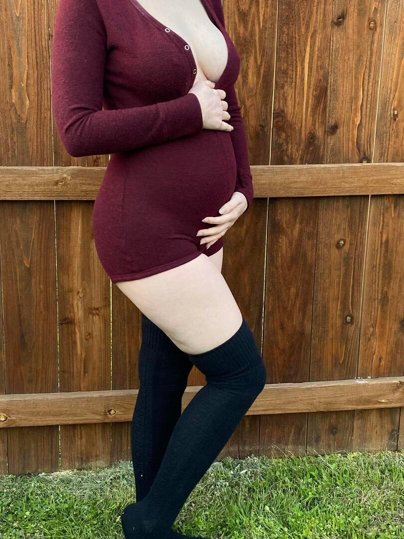 End of that first trimester got me like | Scrolller