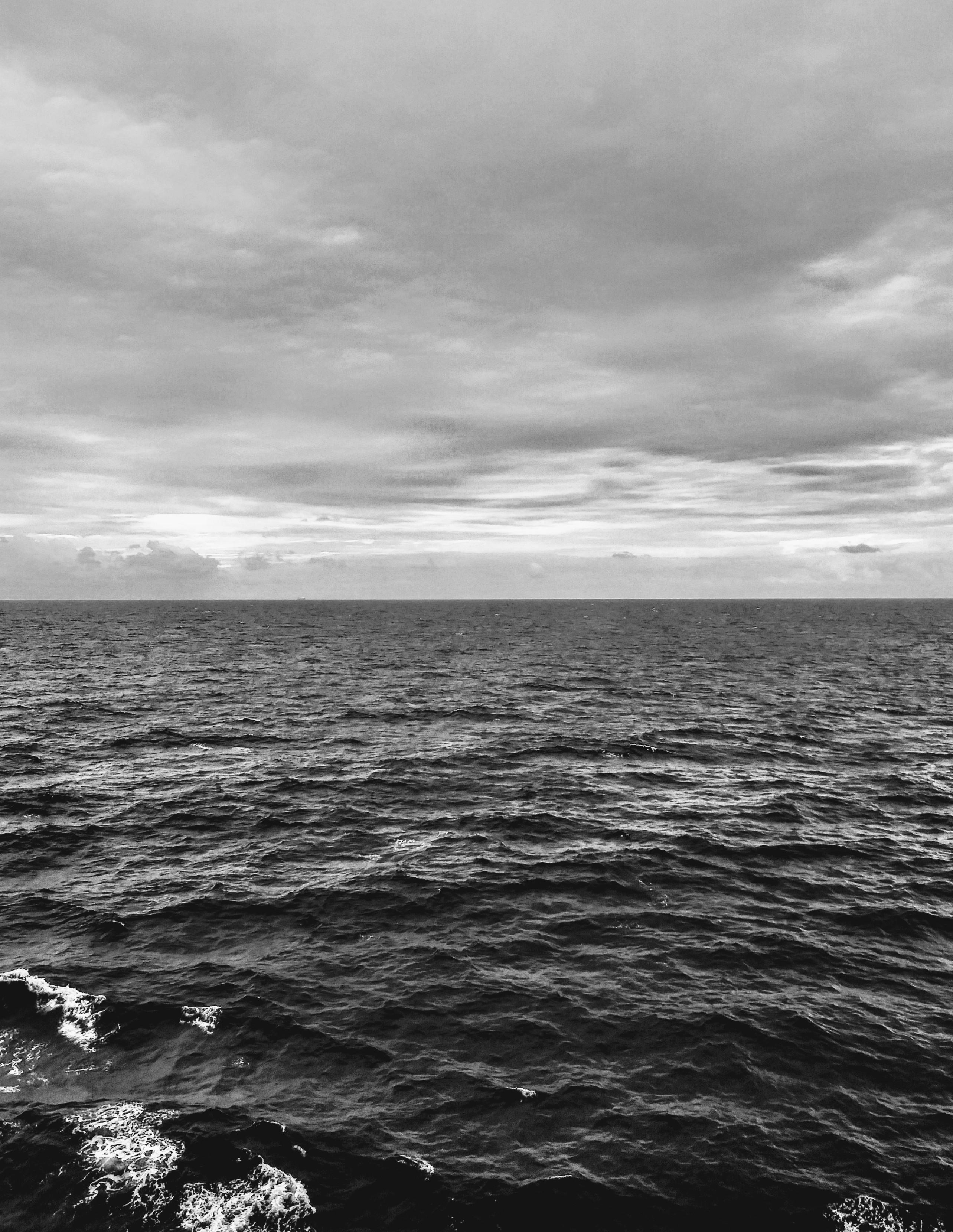 Endless Ocean | Scrolller