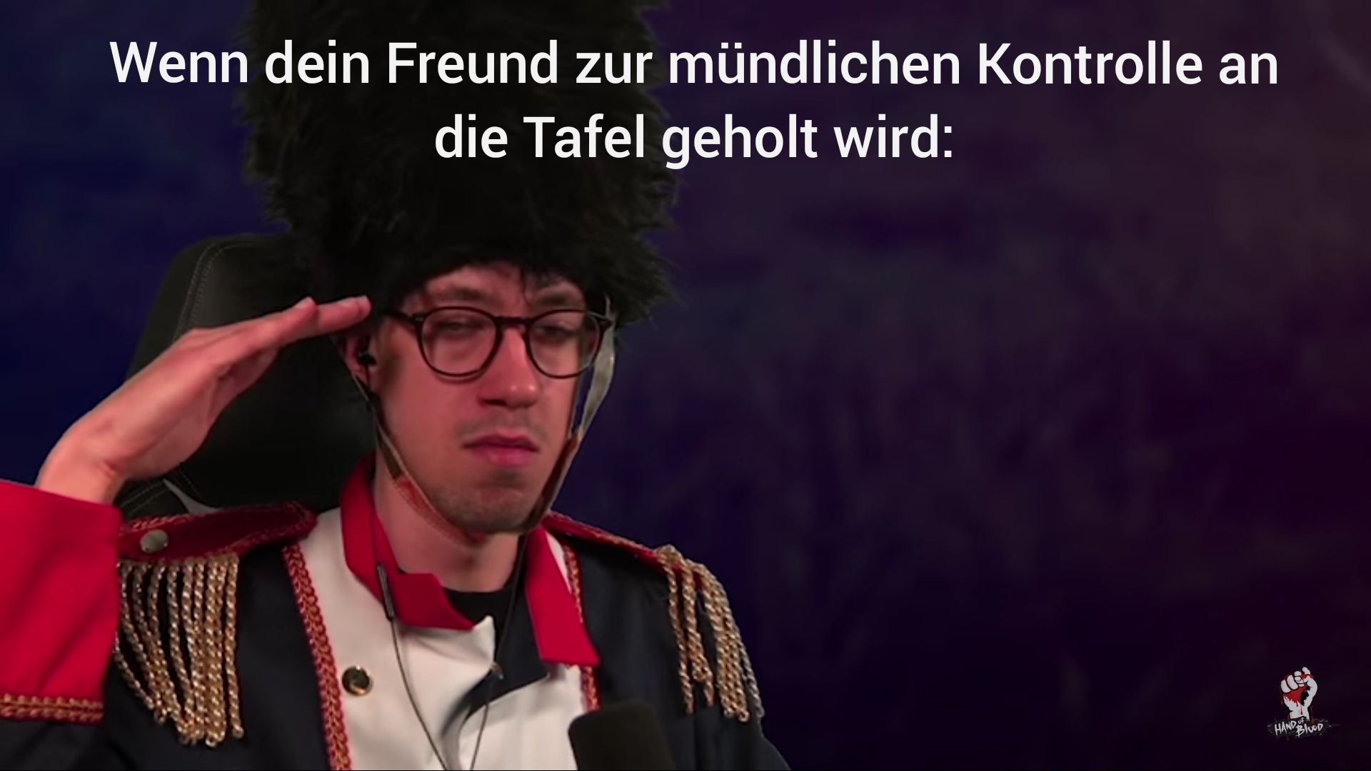 Erweisen wir ihm die letzte Ehre. R.I.P. Bruder | Scrolller