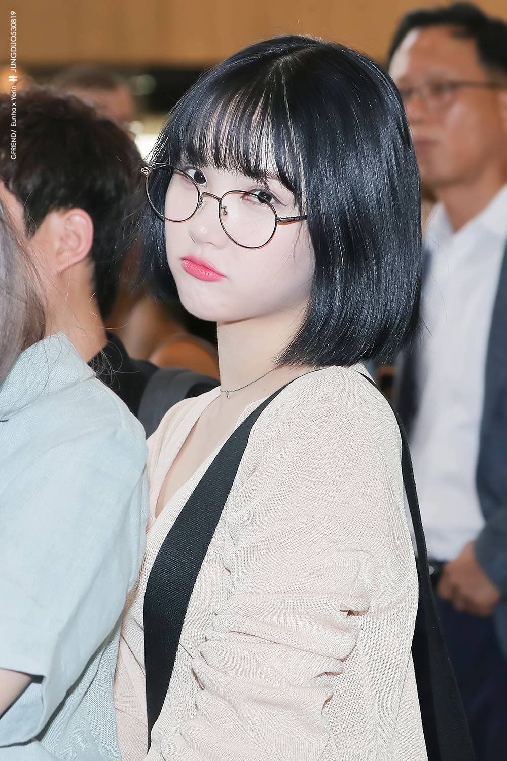 Eunha | Scrolller