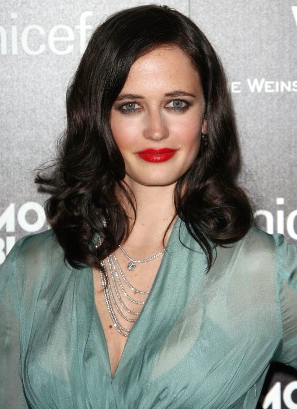 Eva Green | Scrolller