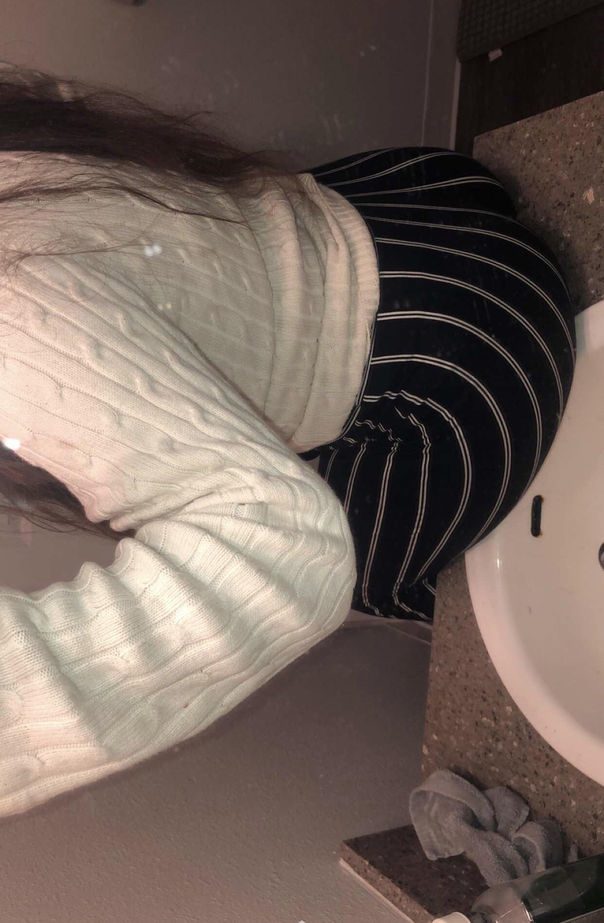 Evening tease😉 | Scrolller