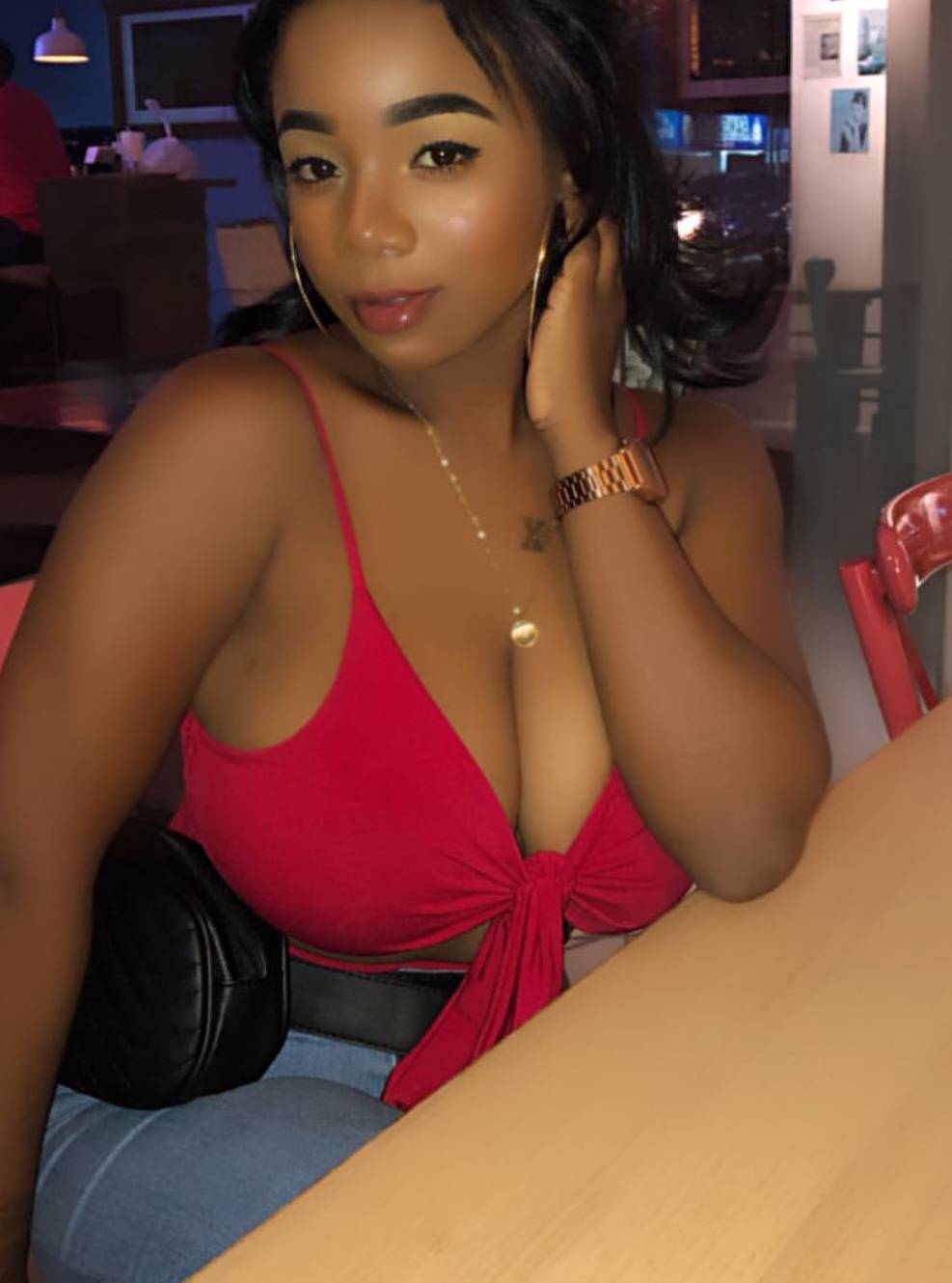 Exquisite Black Woman | Scrolller