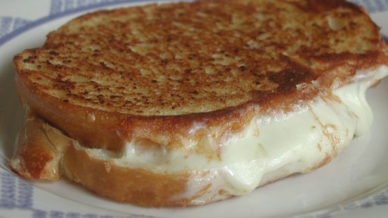 Extra Cheesy Grilled Cheese | Scrolller