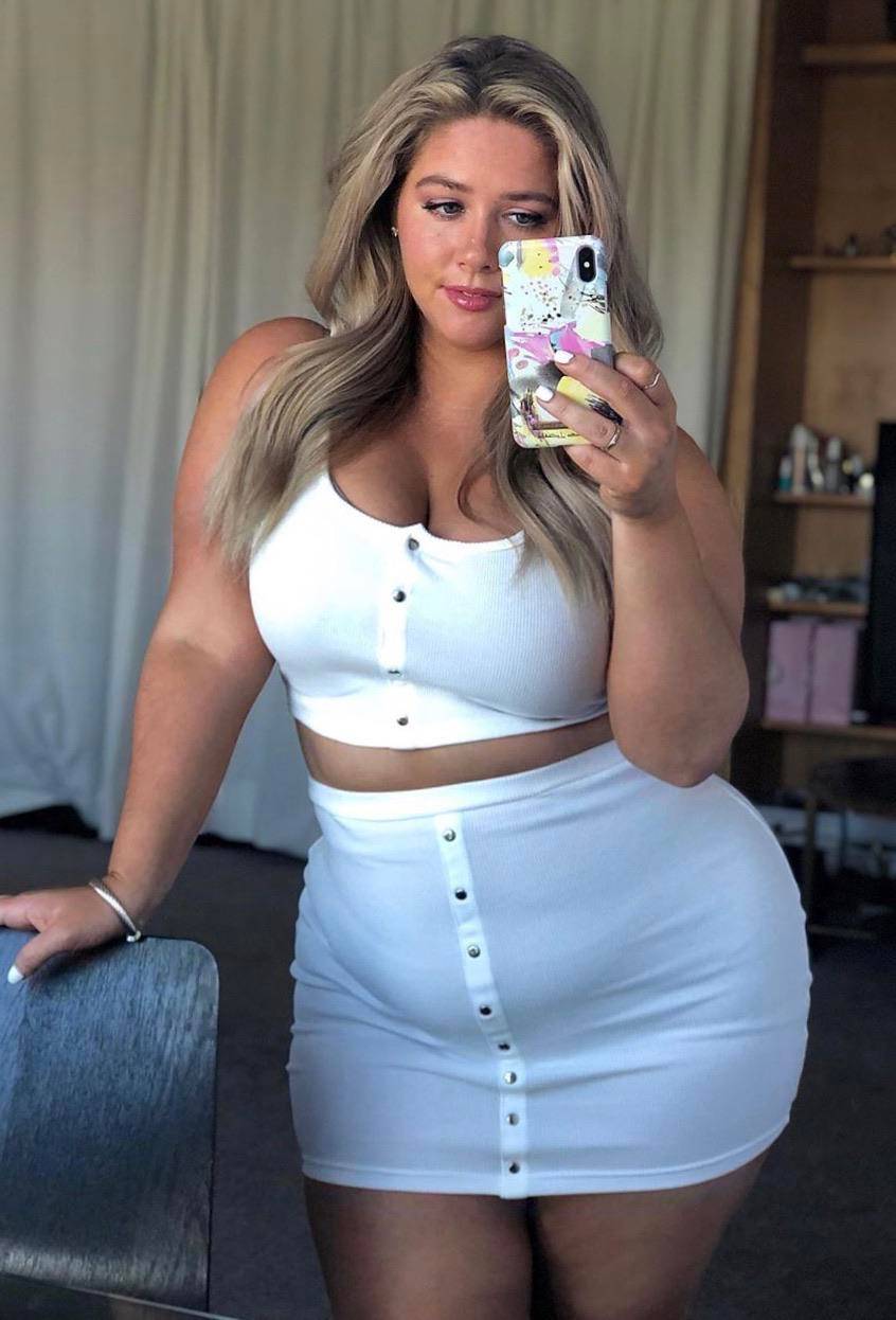 Extra Thick Hotness | Scrolller