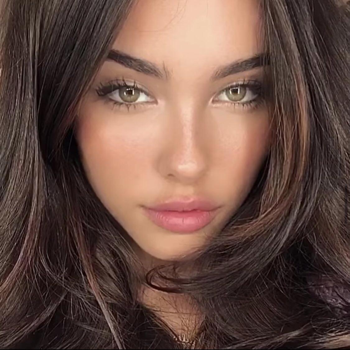 Eye-catching | Scrolller