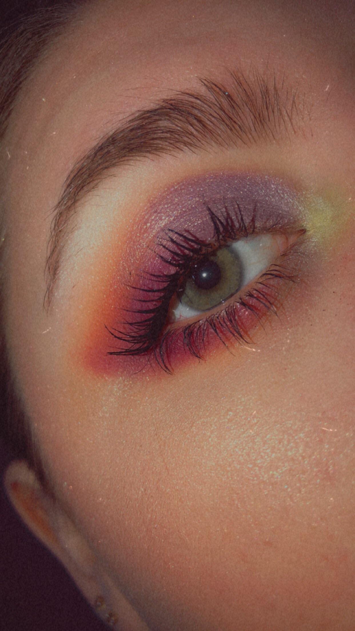 eyeshadow look of the day 💕 | Scrolller