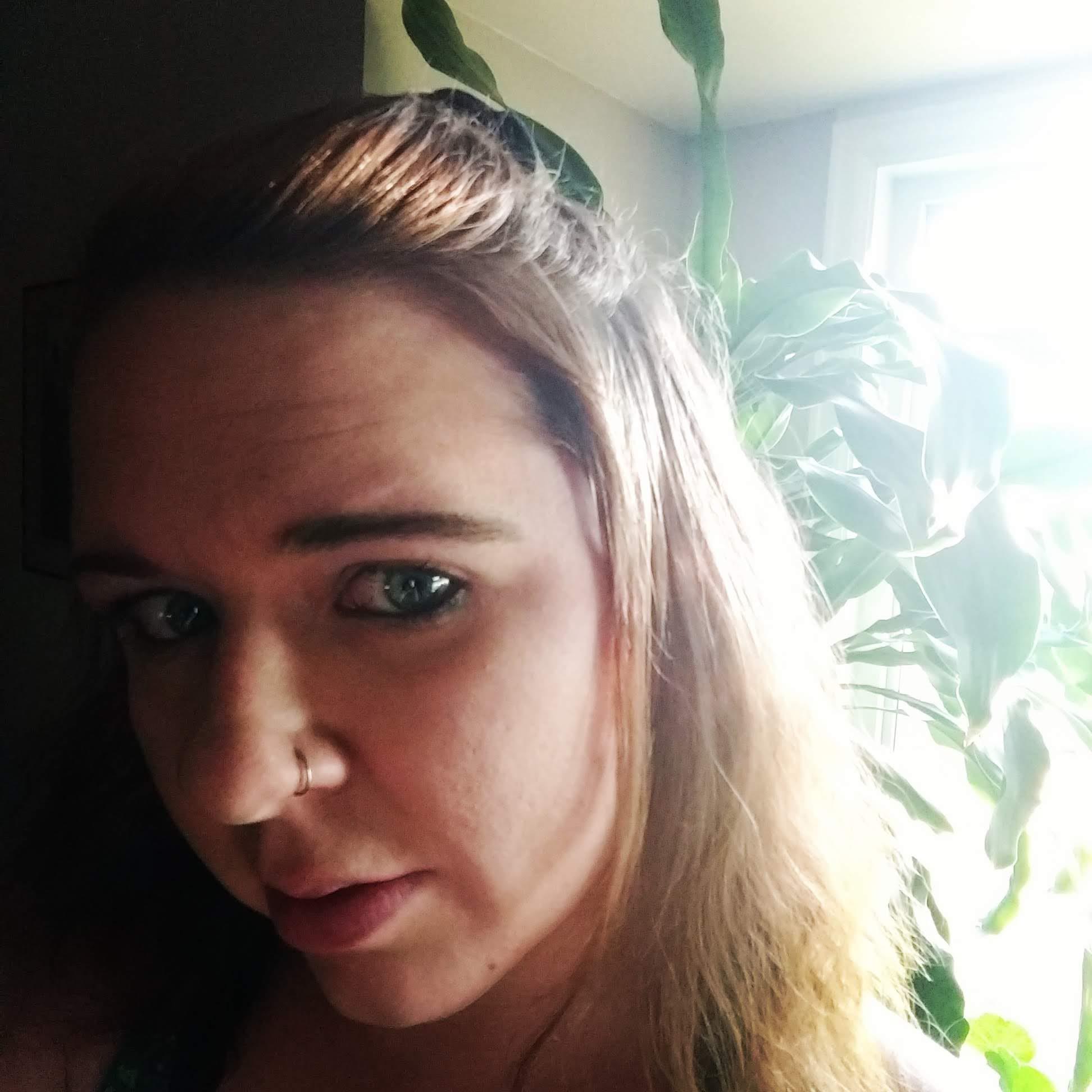 🖤🖤 [F] 31 | Scrolller