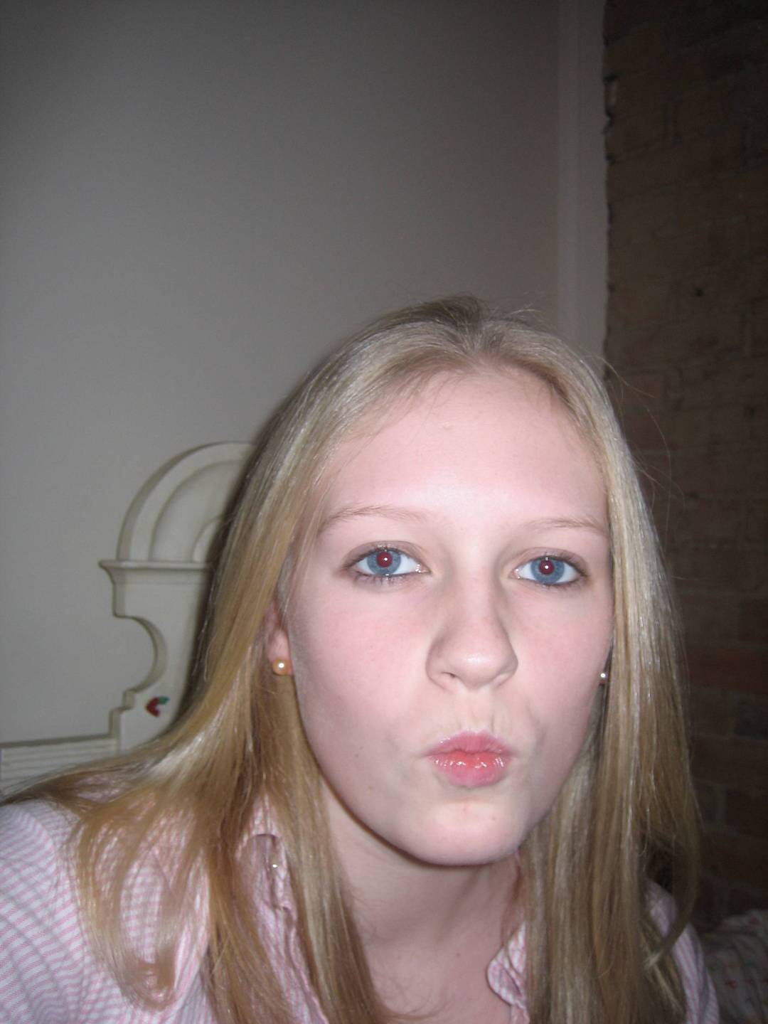 [f]eeling playful | Scrolller