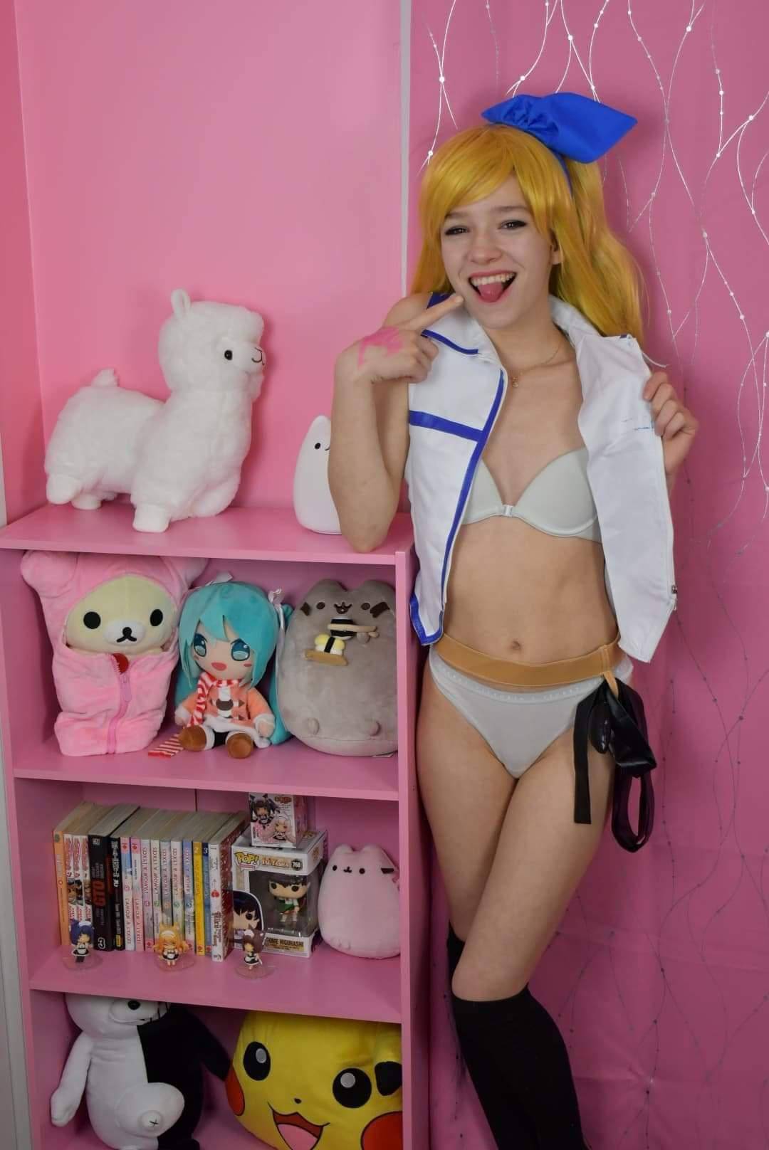 [f]Slightly stripped version🤭🤭 | Scrolller