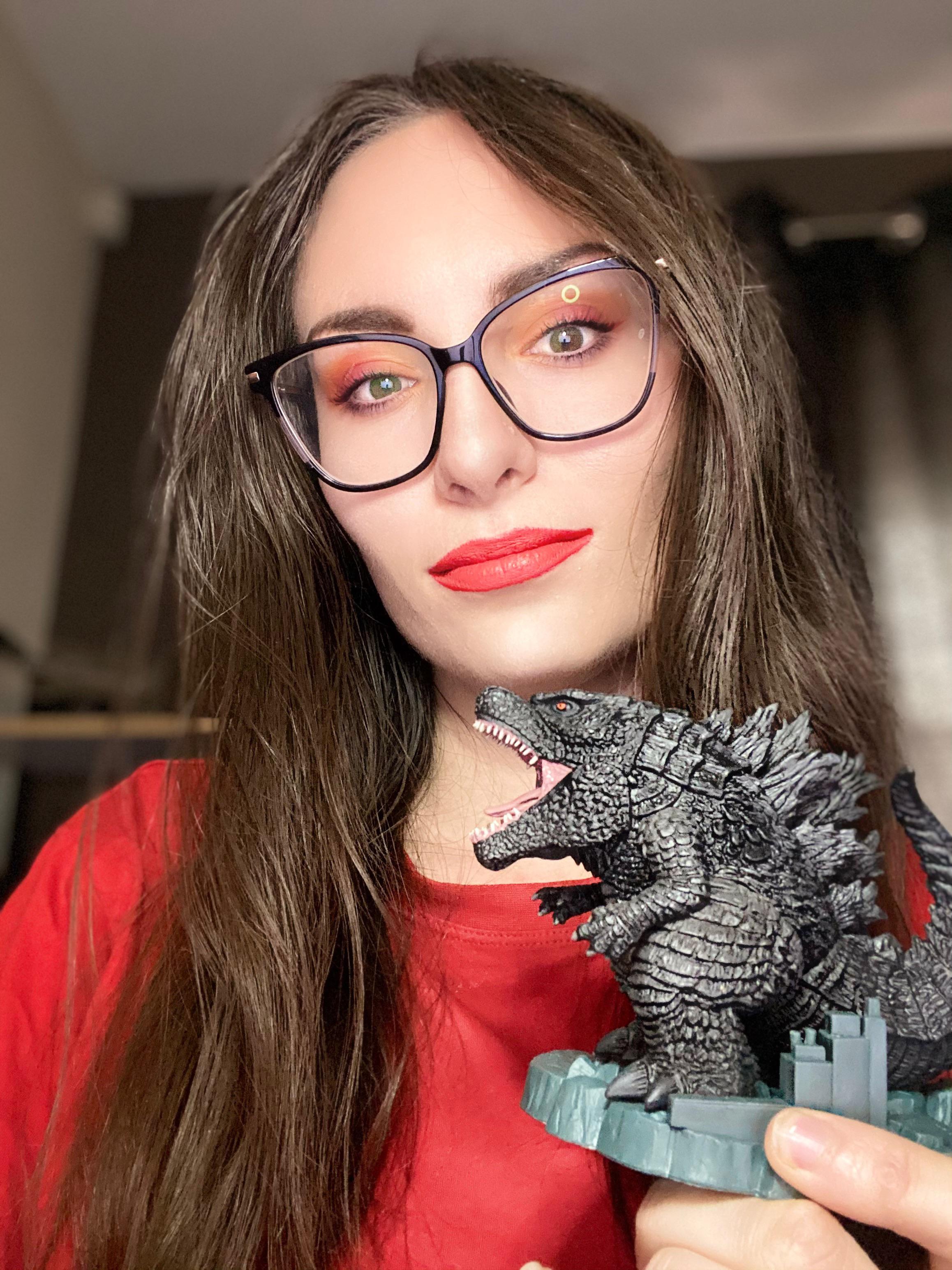 F26 - are you team Kong it Godzilla?! | Scrolller