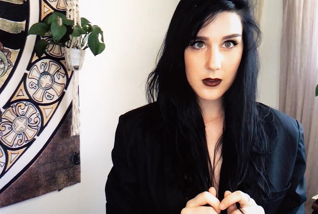 Facetime photoshoot with Julia.shoots | Scrolller