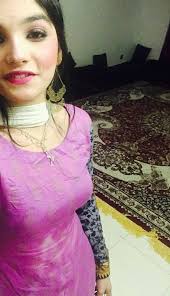 Famous Pakistani Girl Bebo Baloch Tit Show (Link In Comment) | Scrolller