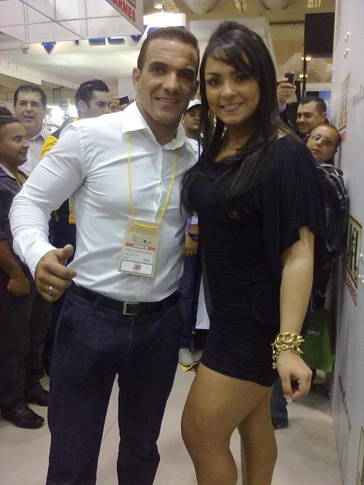 Fan Interaction | Scrolller