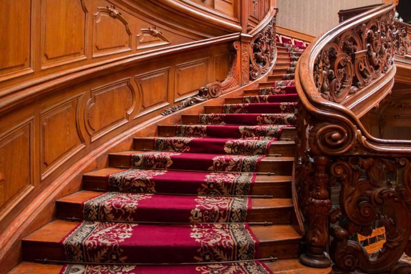 Fancy stairs | Scrolller