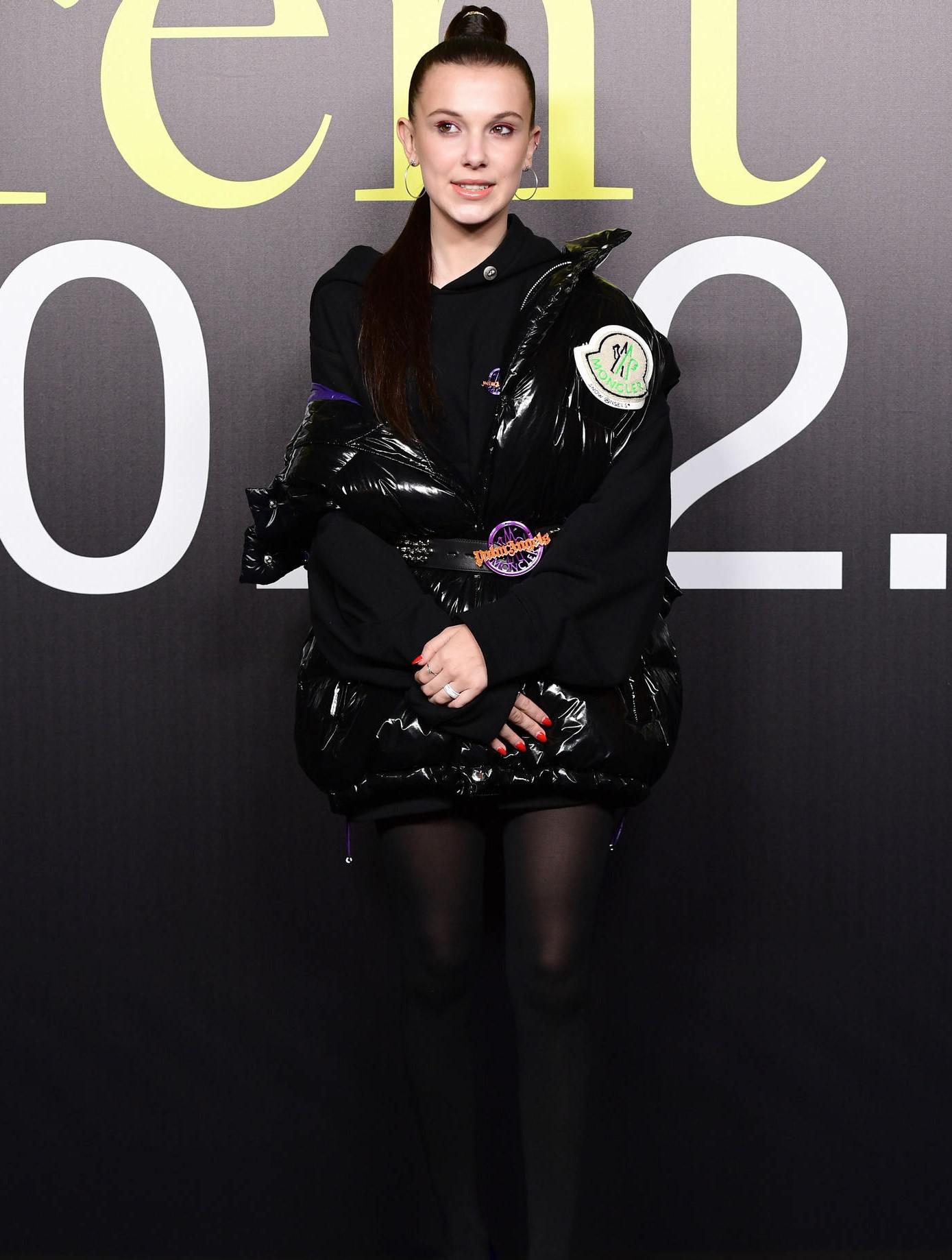 Fashion Show Scrolller
