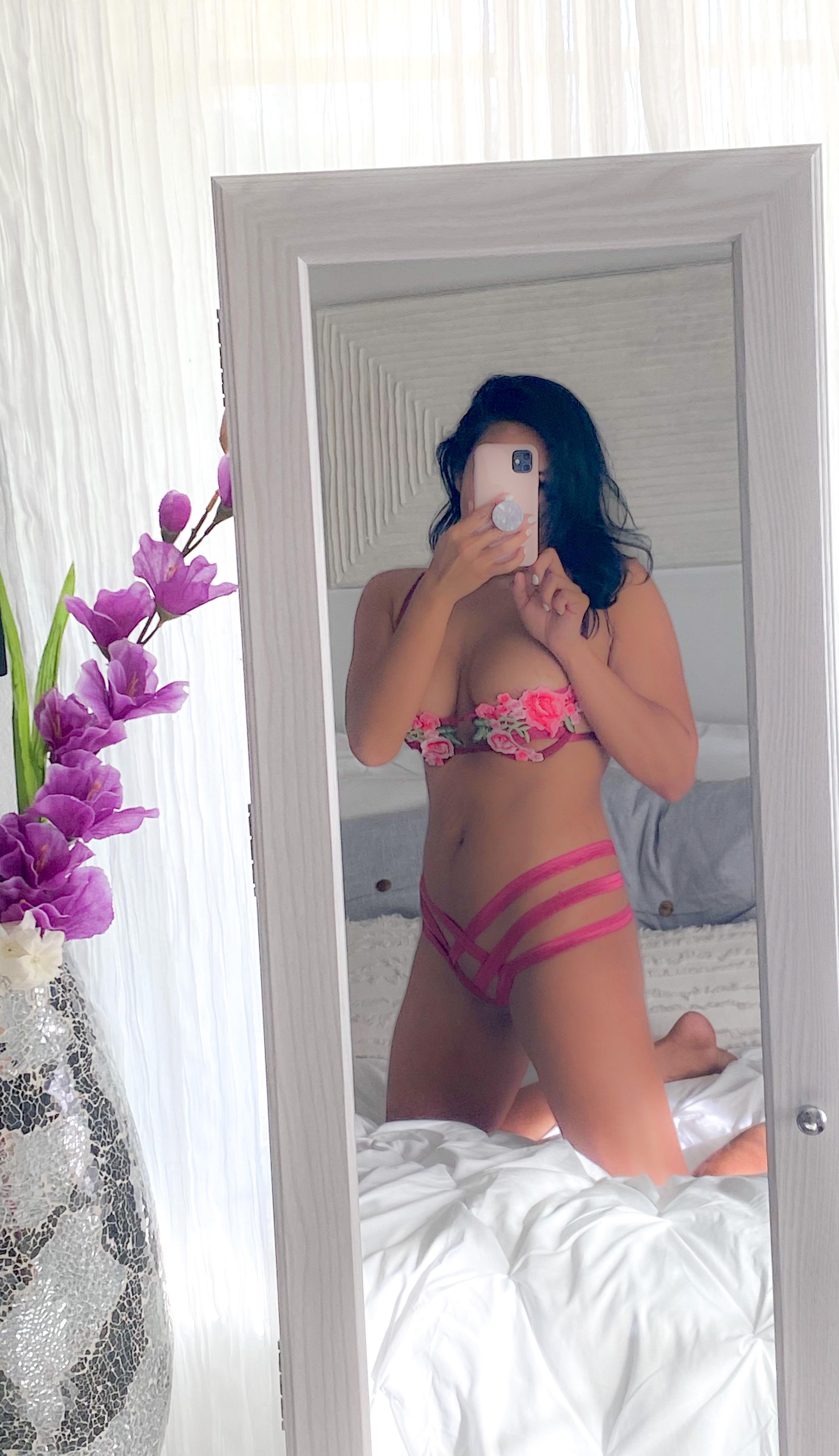 🌺fave🌺 | Scrolller