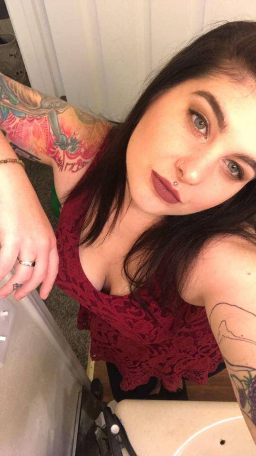 Feelin cute so got all dolled up 💁🏻‍♀️ | Scrolller