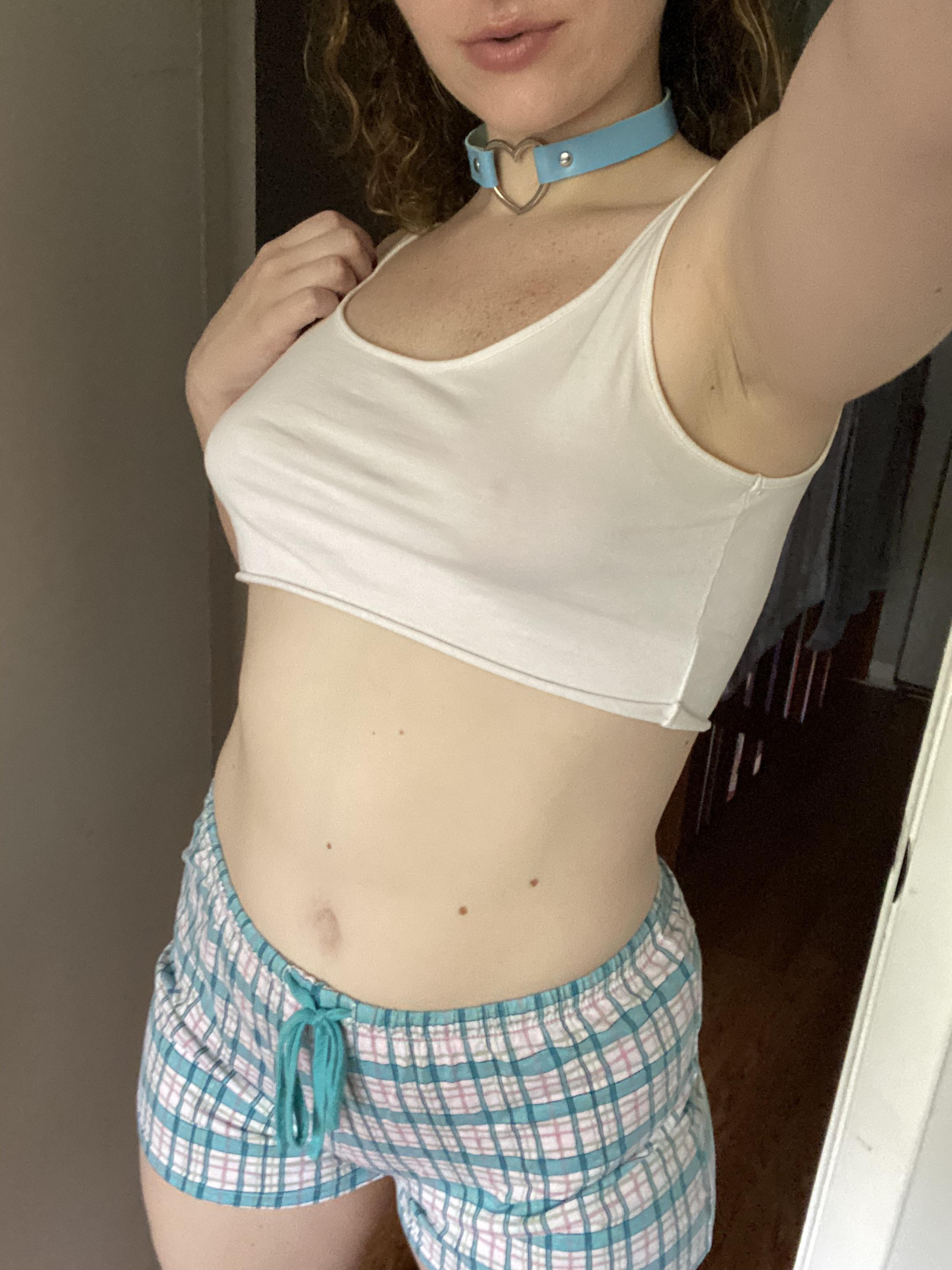 feeling comfy and cute! | Scrolller