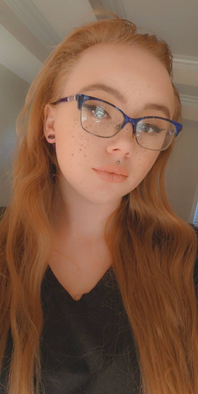 Feeling cute today (22f) | Scrolller
