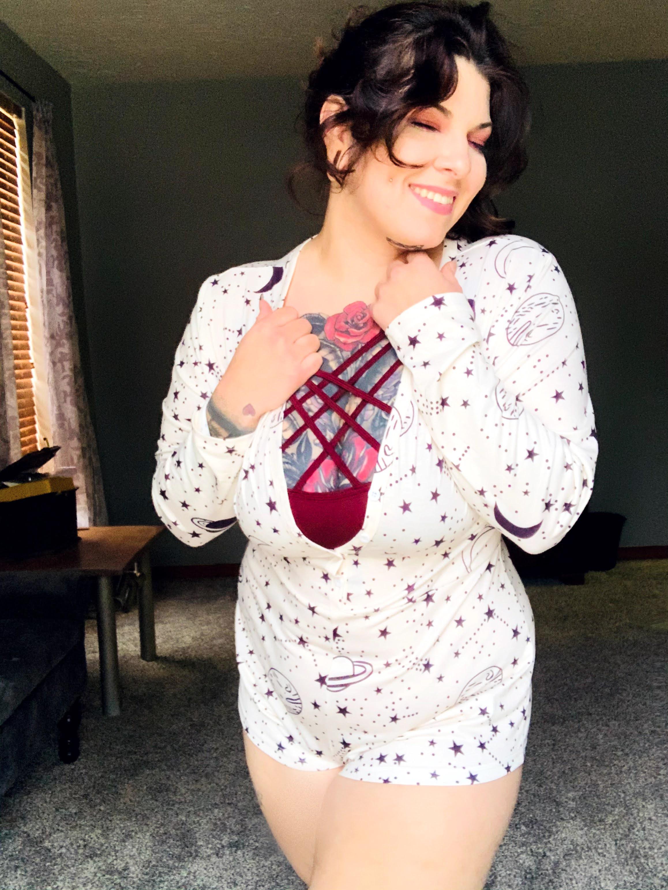 Feeling Hella Cute Today | Scrolller