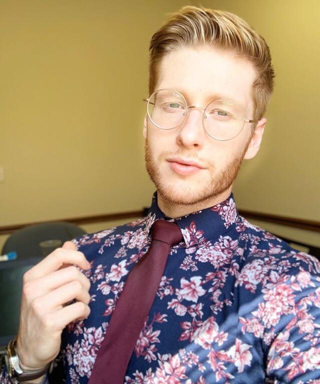Feeling Like A Very Dapper Daddy Scrolller