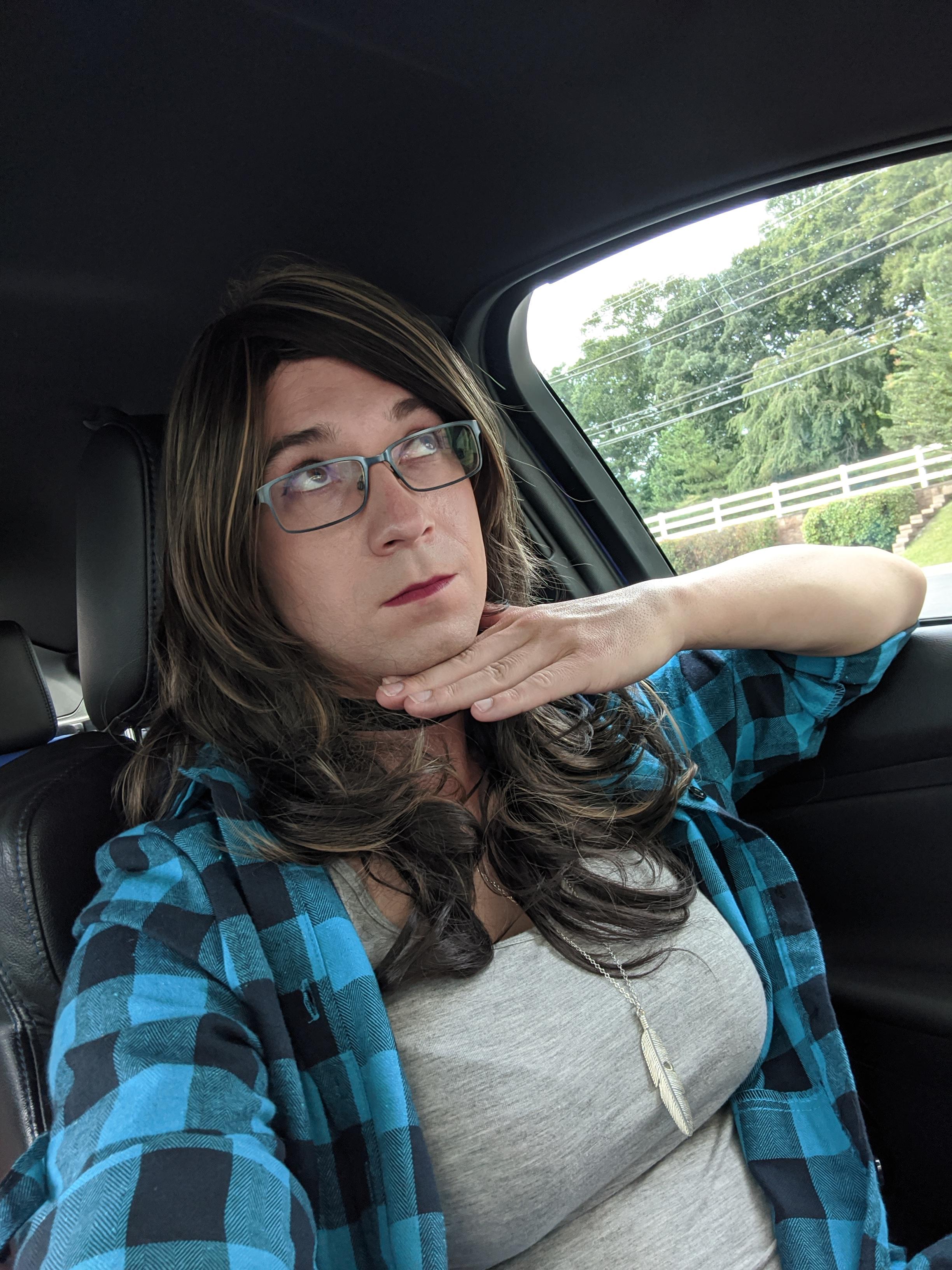 Felt cute, might delete later | Scrolller