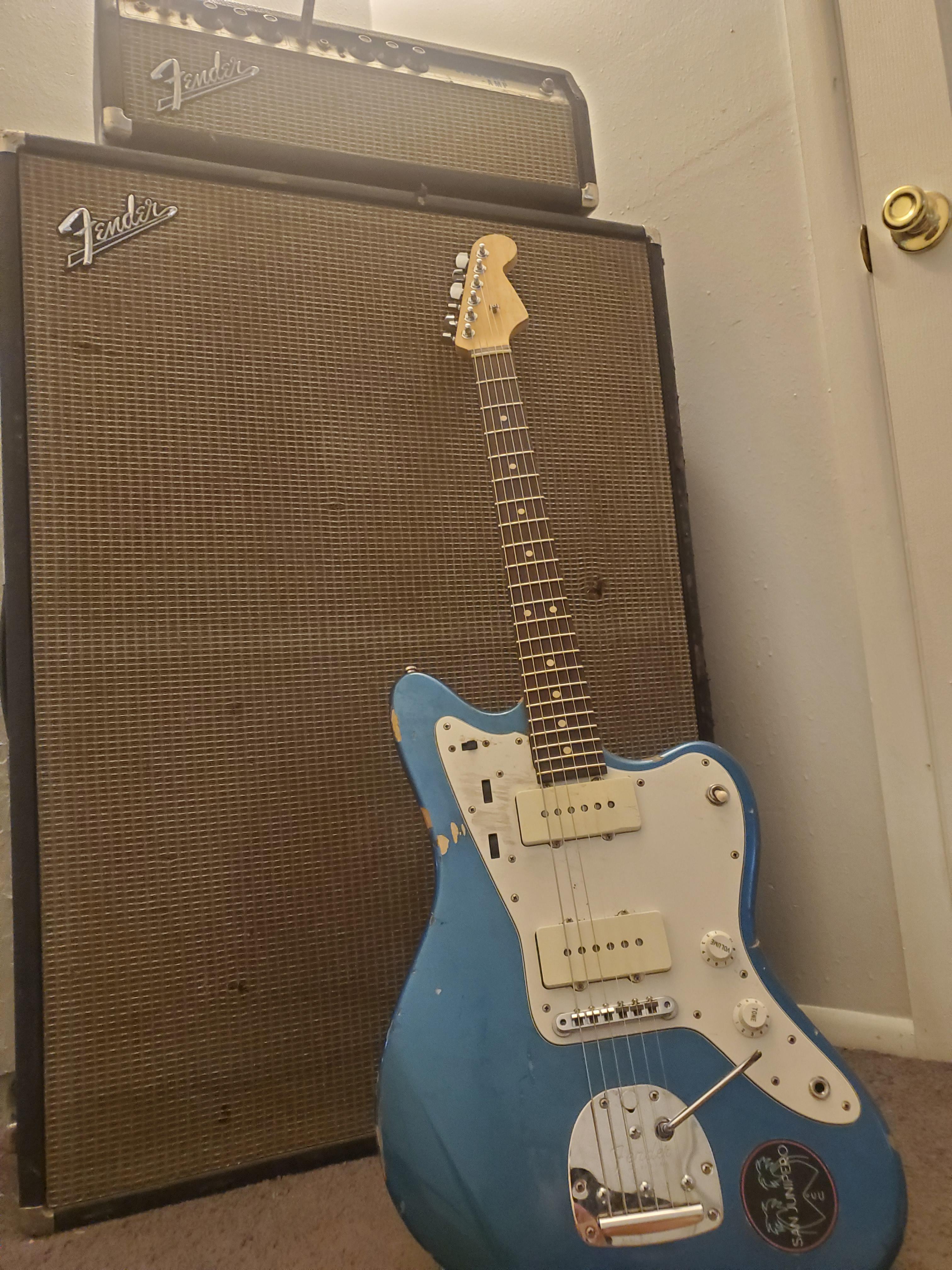 Fender MIJ Jazzmaster, warmoth V neck | Scrolller