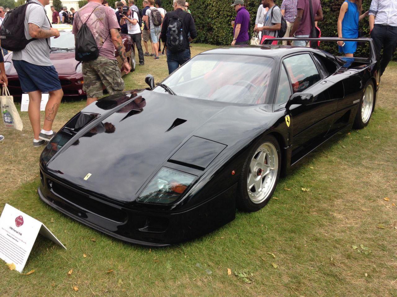 Ferrari F40 | Scrolller