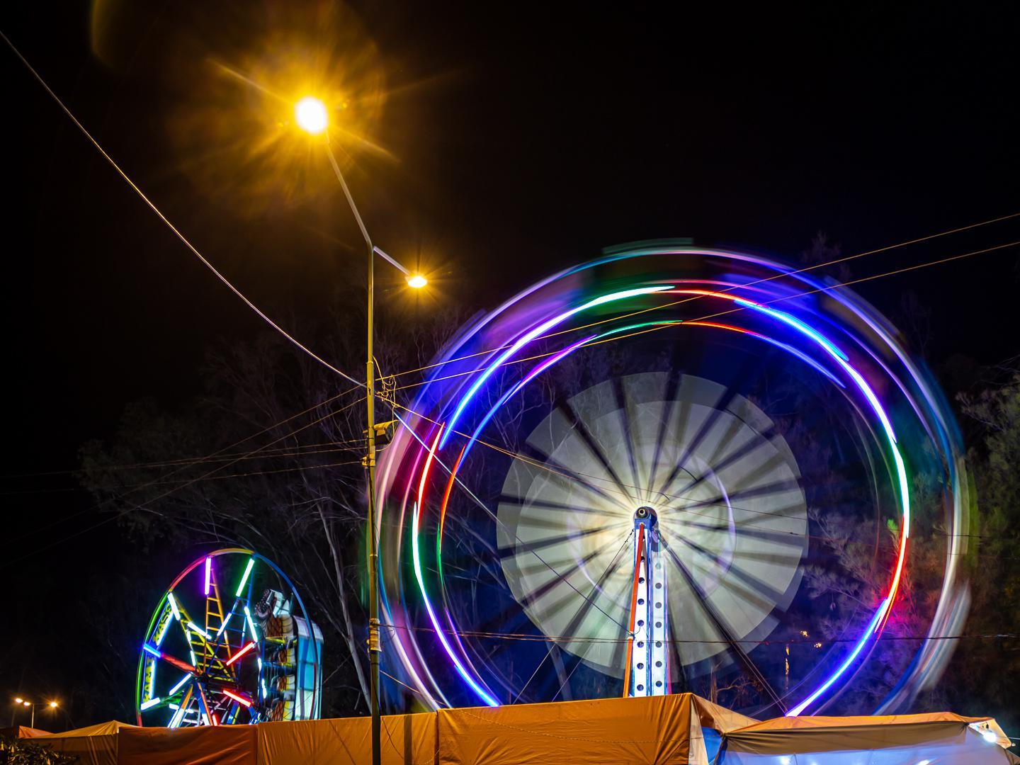 Ferris Wheel, Bolivia. [OC] [1440x1080] | Scrolller