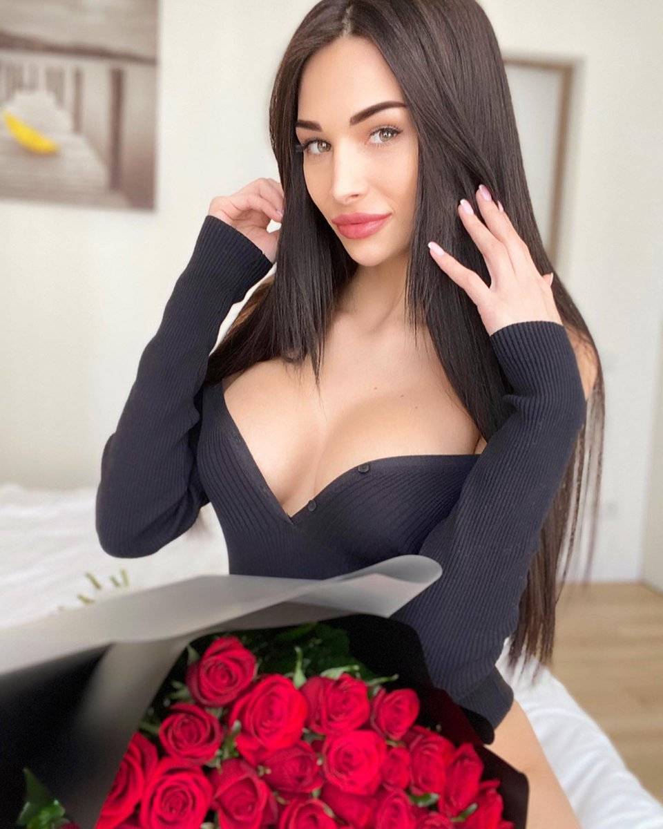 Fiamurr| | Link In Comment | Scrolller