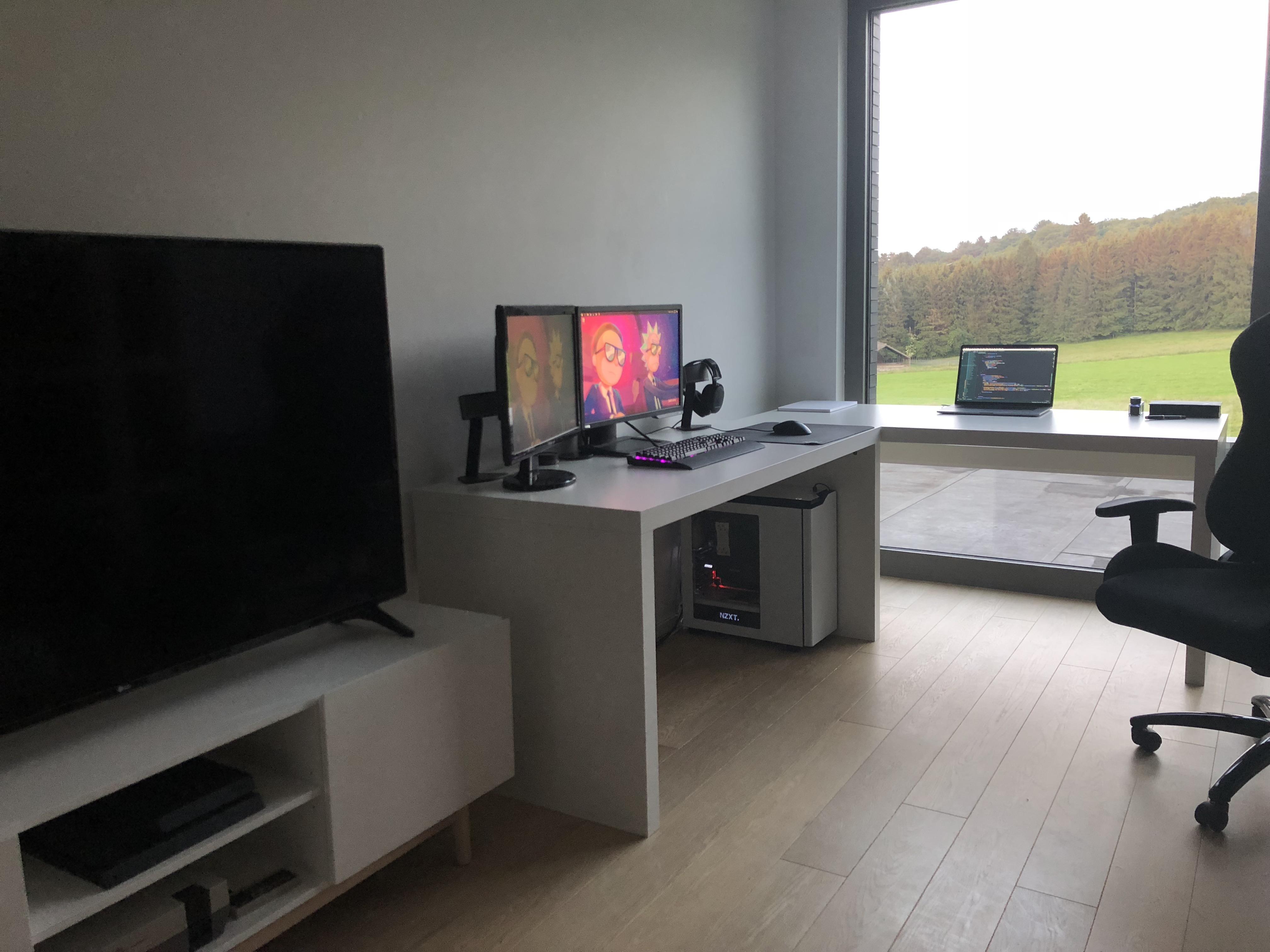 Finally completed my dream setup! | Scrolller