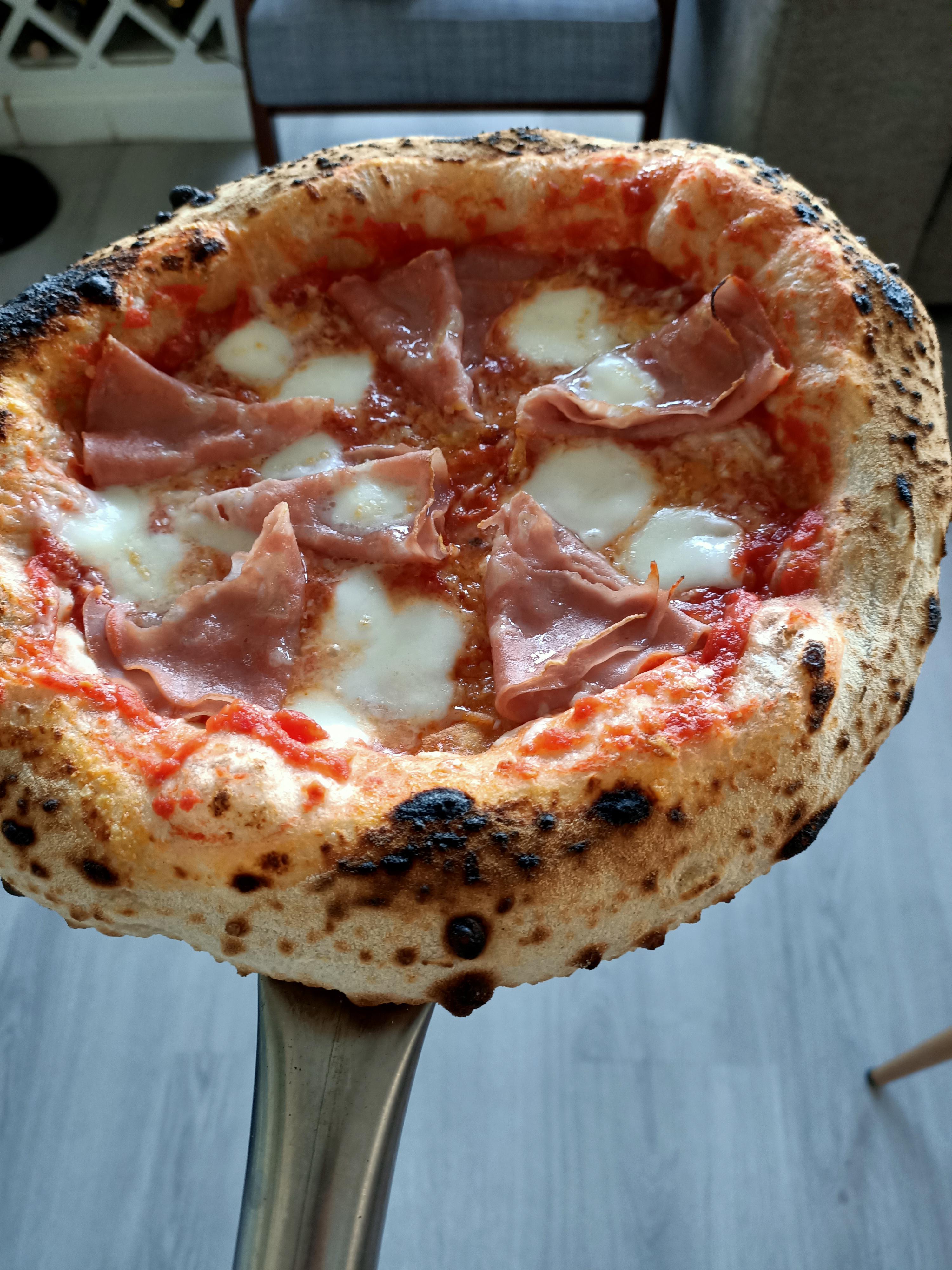 Finally got that sweet sweet risen side crust! | Scrolller