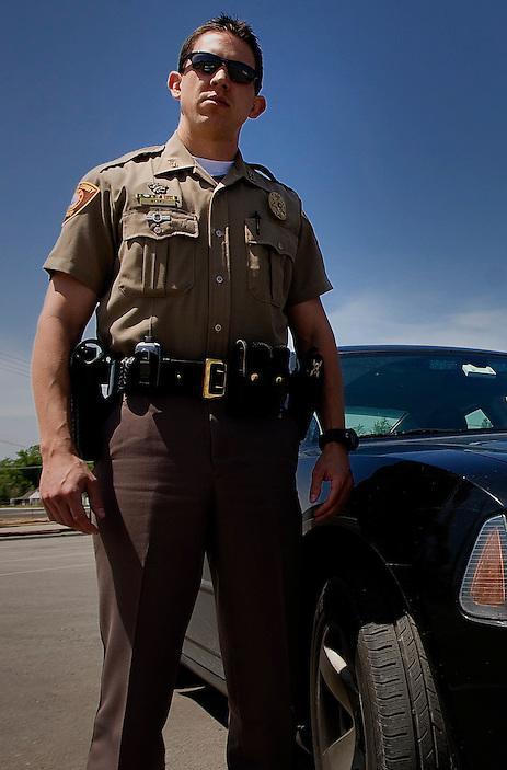 Fine Cop | Scrolller