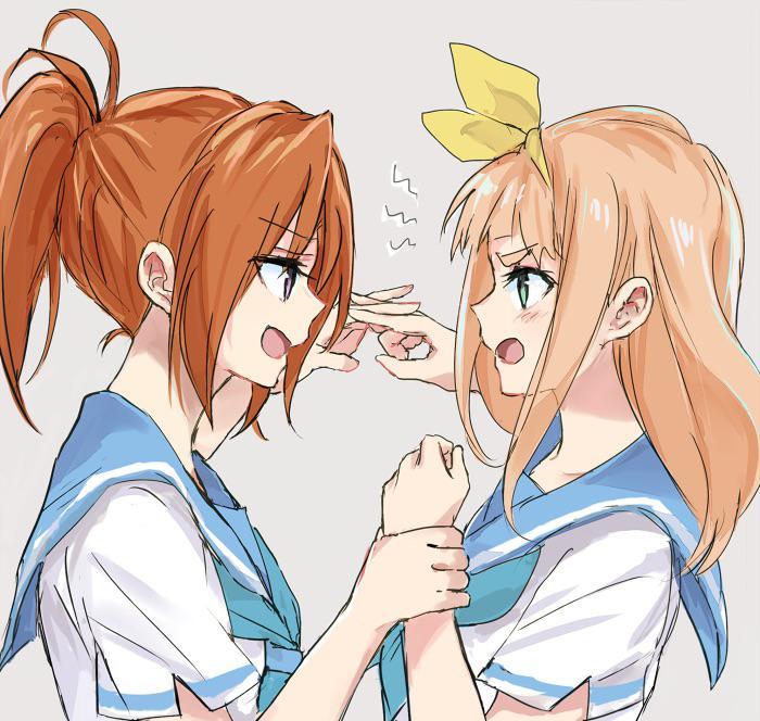 Finger fighting | Scrolller