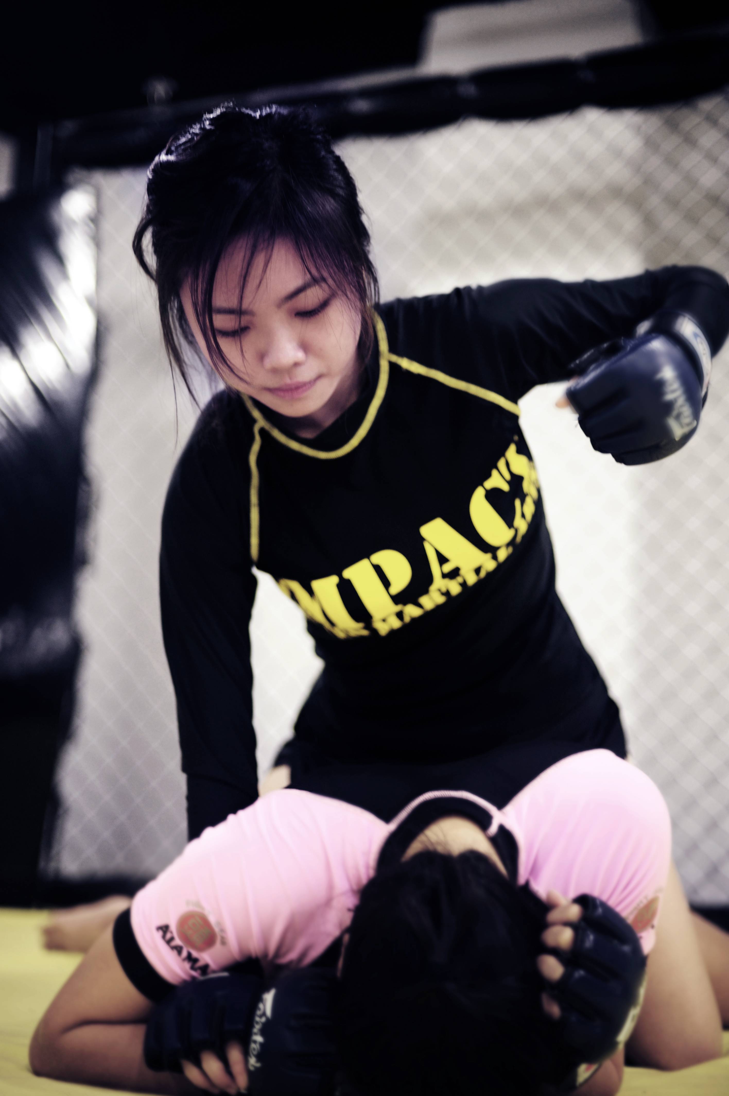 Finish her | Scrolller