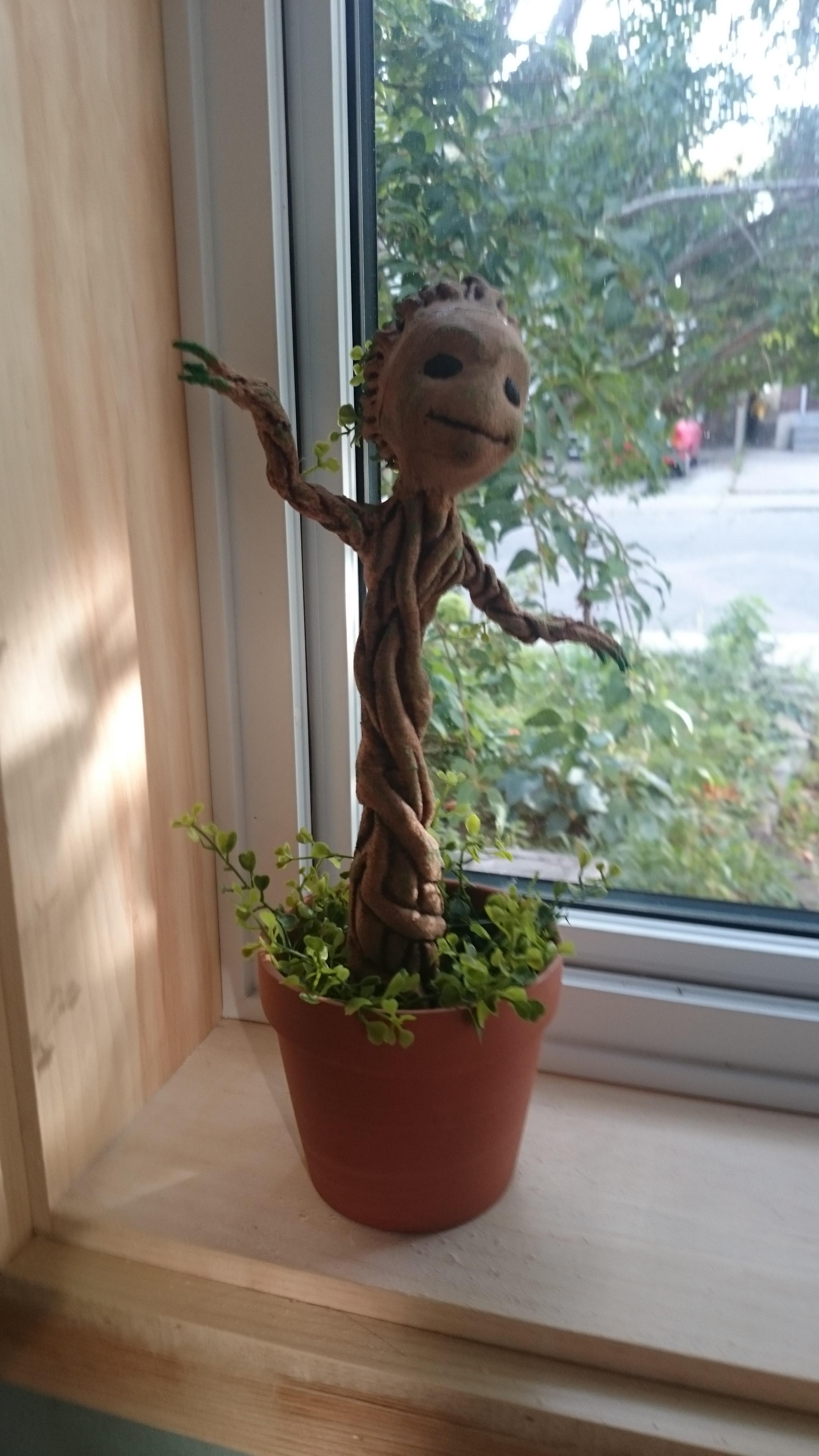 Finished my 3d print of baby groot | Scrolller