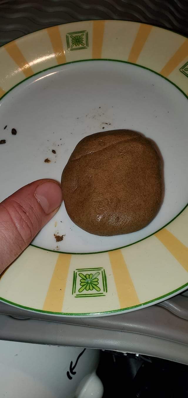 First batch of hash, so stoked! It is delicious and smooth | Scrolller