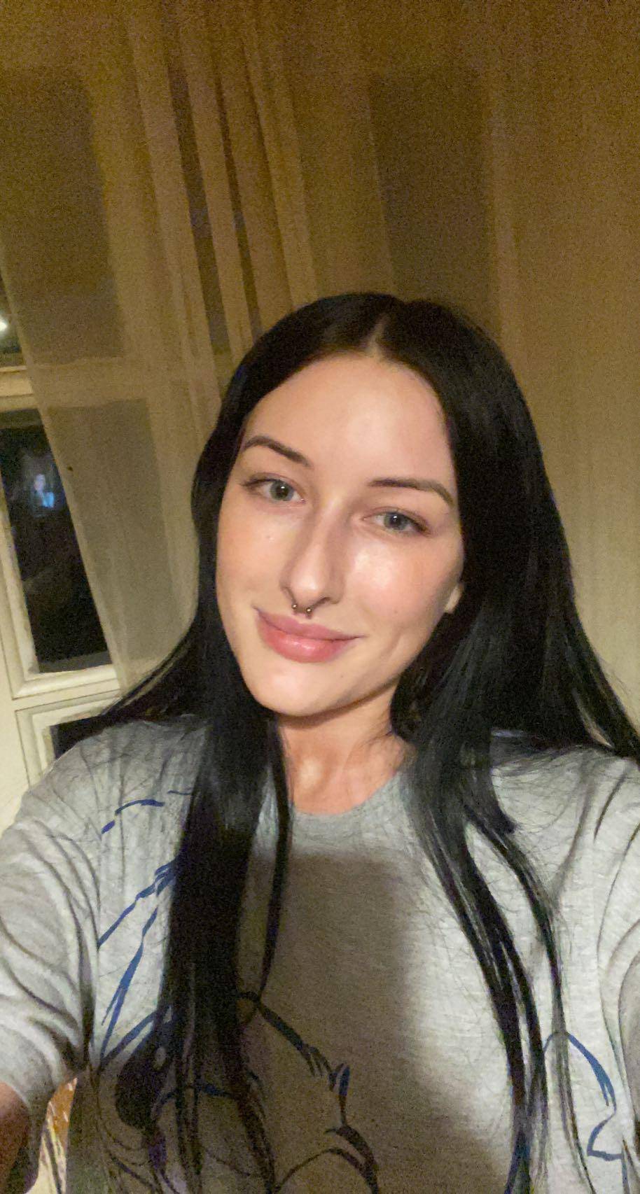 First impression? | Scrolller