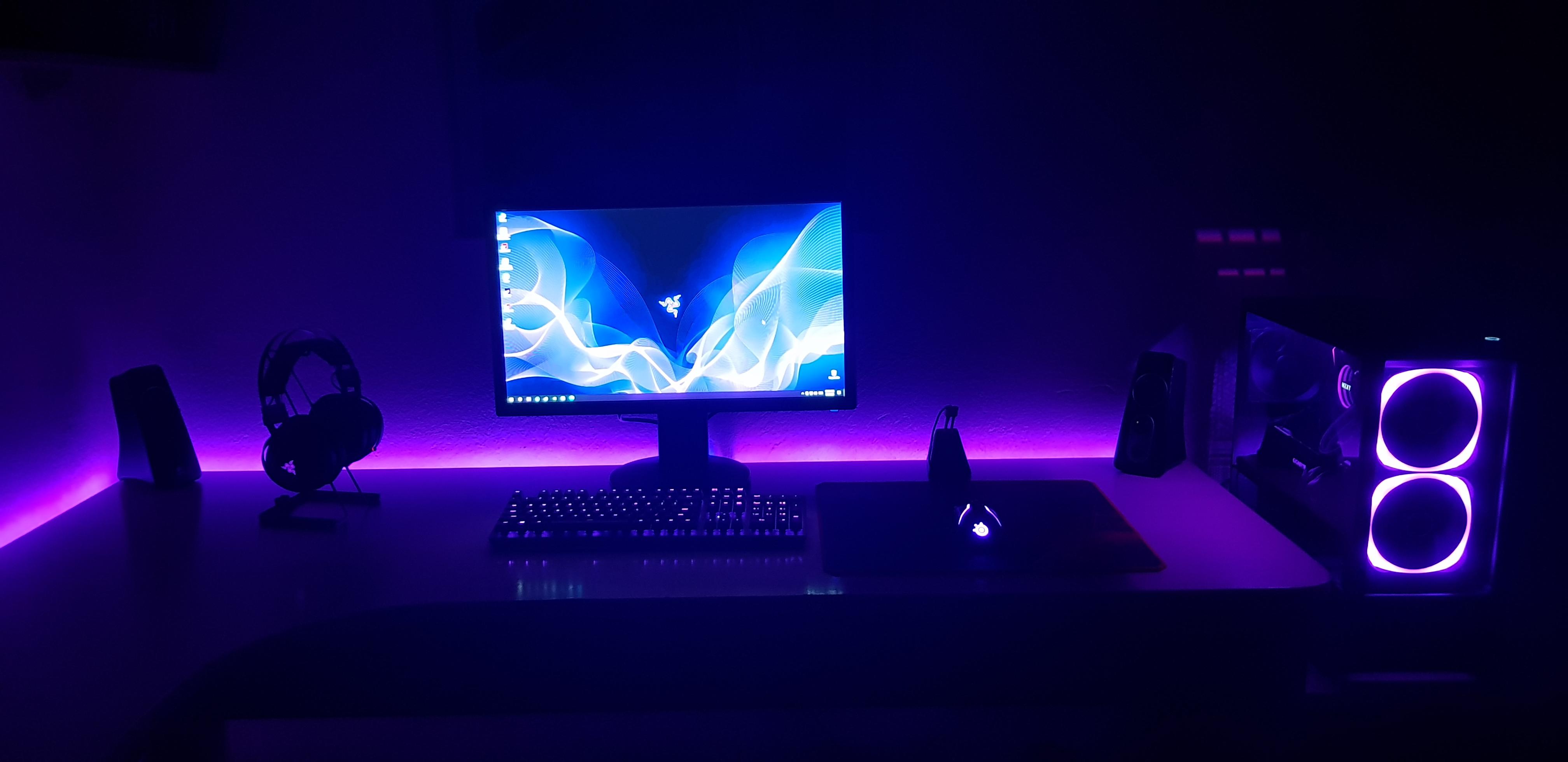 First Pc and setup are finaly done | Scrolller