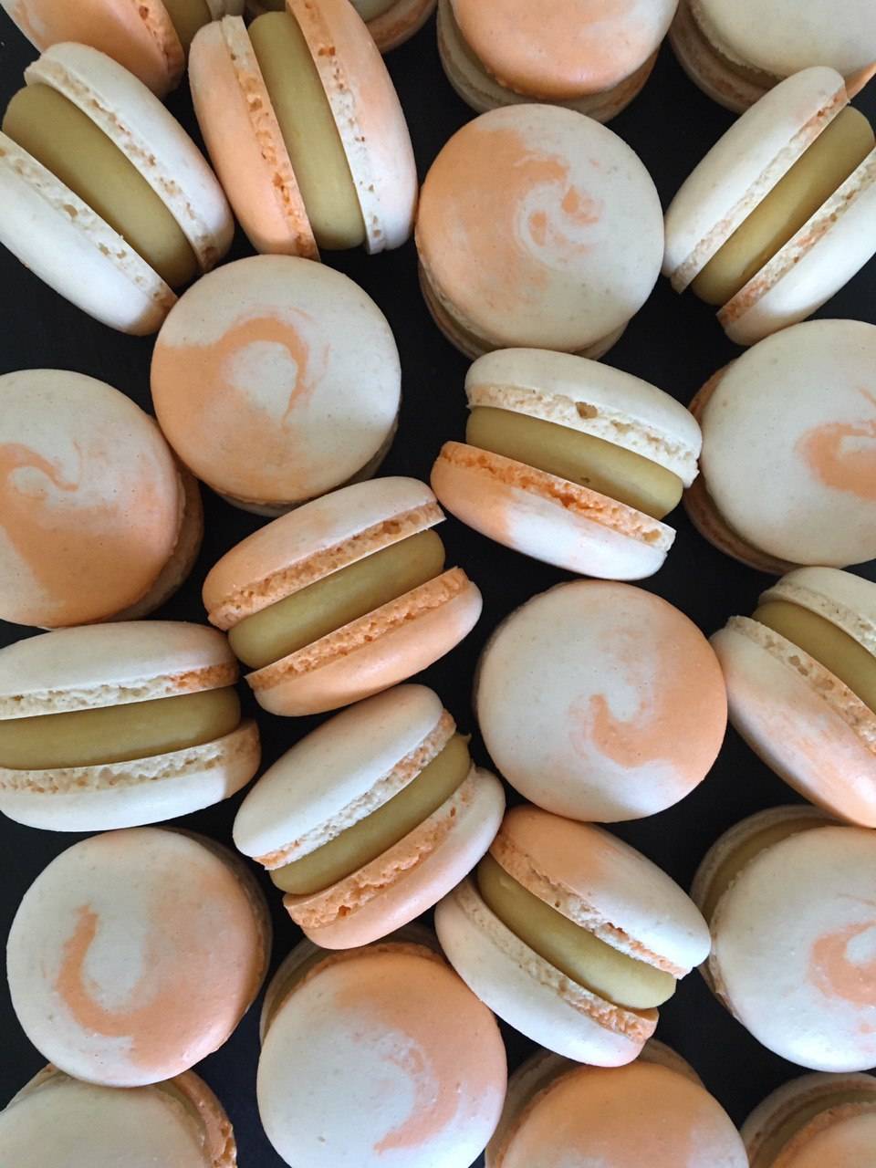 First time I made a double color macarons, with pumpkin latte filling | Scrolller